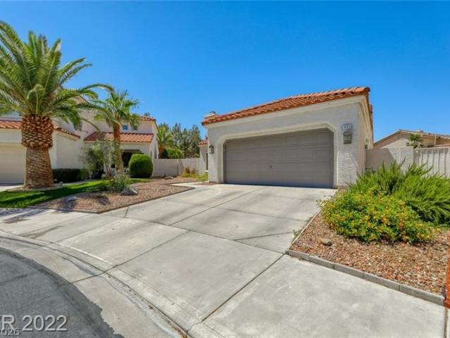1433 Goldenspur Lane