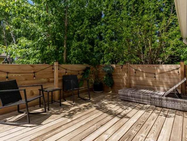 1433 Greenwich Lane