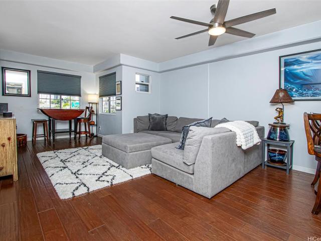 1433 Kewalo St, Unit 309, Honolulu, HI 96822 | MLS #202516 | Compass