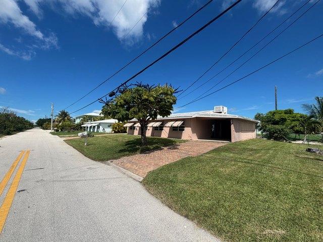 1433 Sunset Rd, Big Pine Key, FL 33043