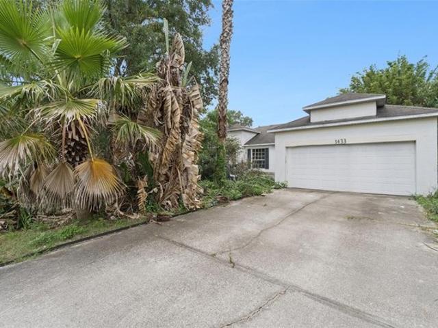 1433 Swan Ct, Kissimmee, FL 34759