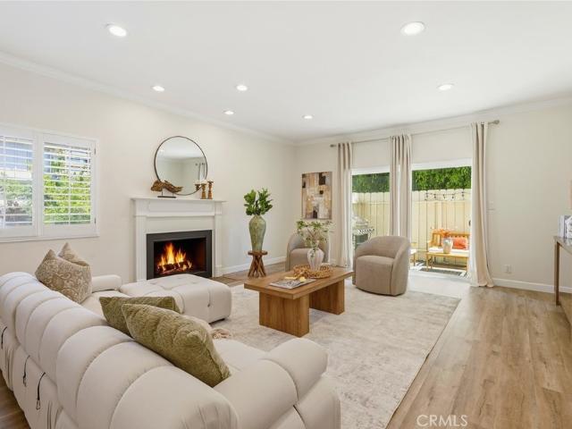1433 S Beverly Drive