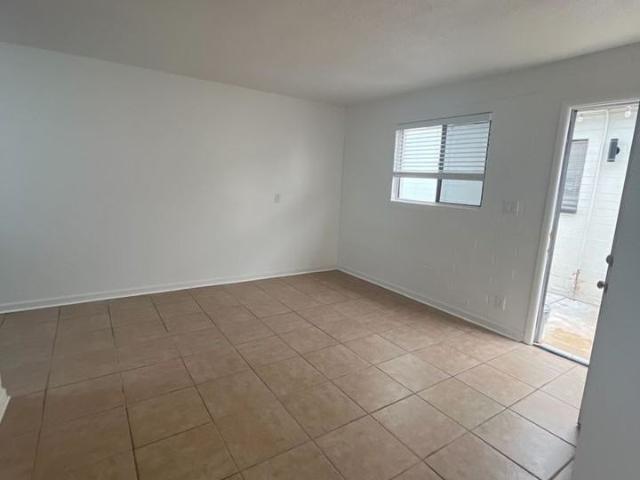 1433 S. Kenneth Place 2 Bedroom Apartment for Rent at 1433 S Kenneth Pl, Tempe, AZ 85281