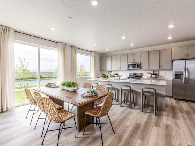 1433 S Savile Rd Unit 189, Saratoga Springs, UT 84045