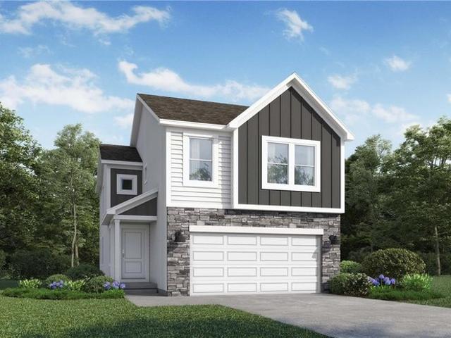 1433 SE Vantage Point Dr, Lee's Summit, MO 64081