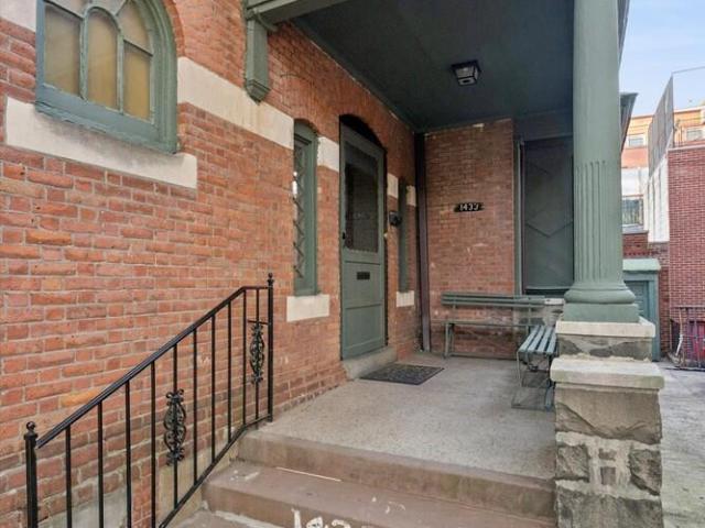 1433 UNION Street
