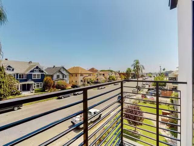 1433 Westmoreland Ave Condos in Los Angeles, CA