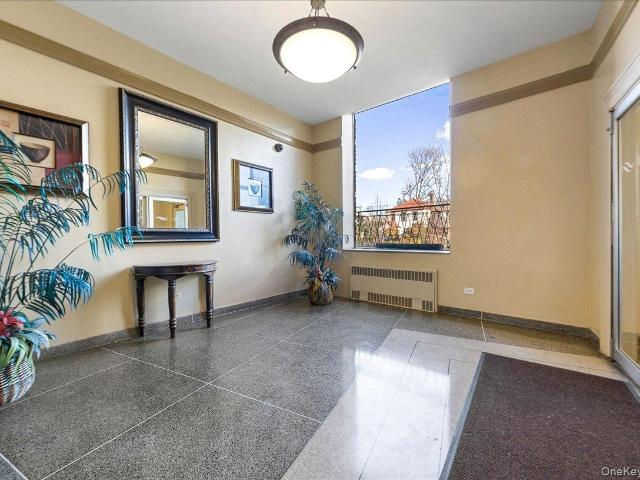 143 2 th Drive 4J
