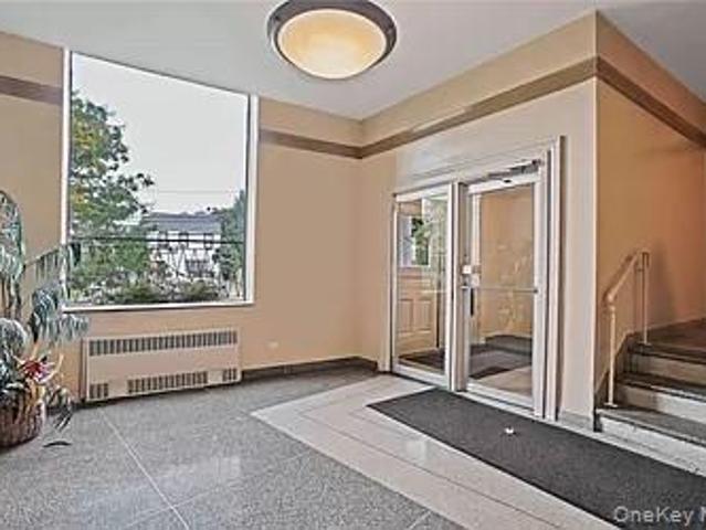 143 2 th Drive 2E