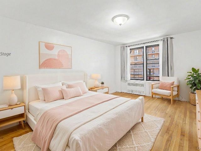 143 40 Roosevelt Avenue 5K