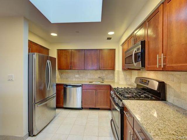 143 4 th Drive, Unit 8B