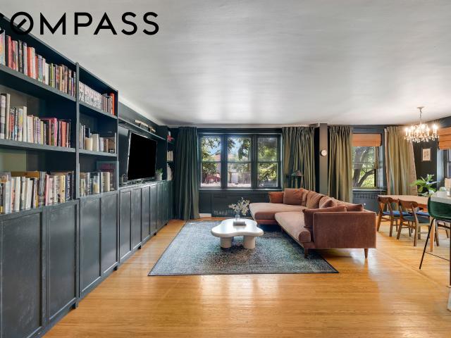 143 50 Hoover Avenue, Queens, NY
