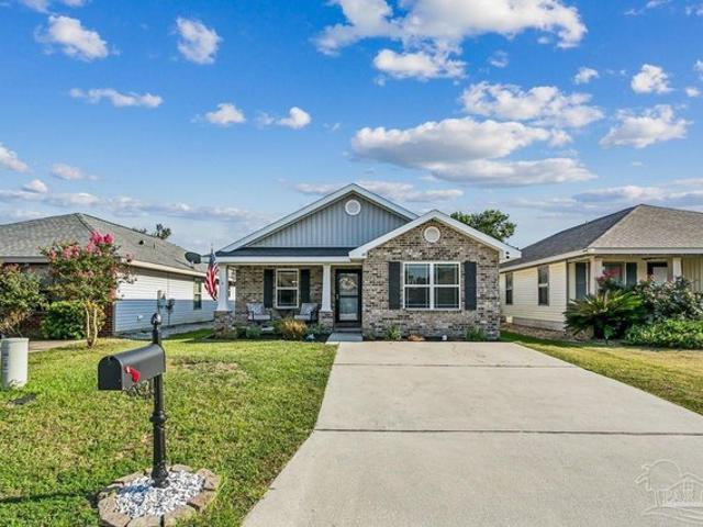 143 Cottage View Dr, Pensacola, FL 32507