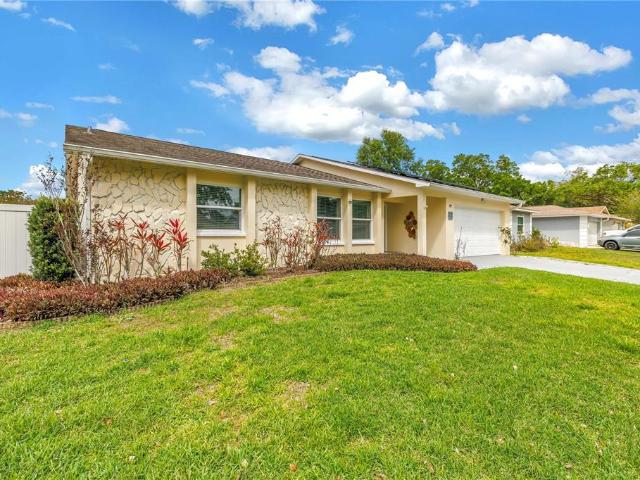 143 Cherry Laurel Dr, Palm Harbor, FL 34683 | MLS #TB8492 | Compass
