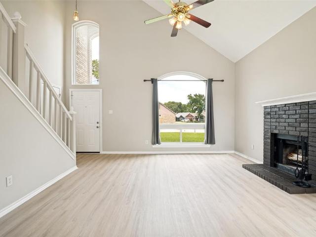 143 Cresthaven Drive