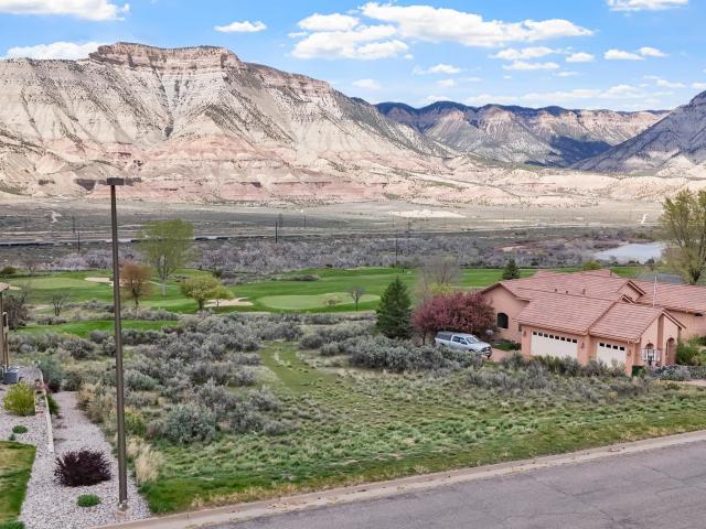 143 Boulder Ridge Dr, Parachute, CO 81635 | MLS #20260 | Compass