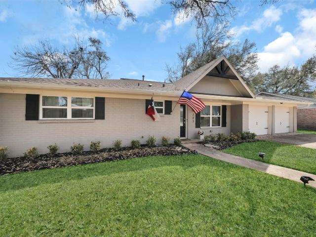 143 Bluebonnet Street