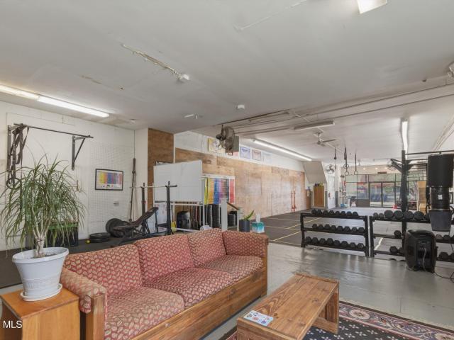143 Broadway