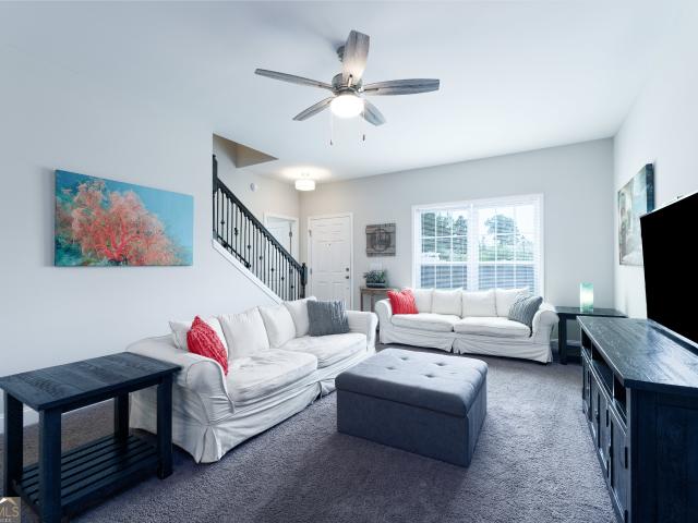 143 Dolphin Drive