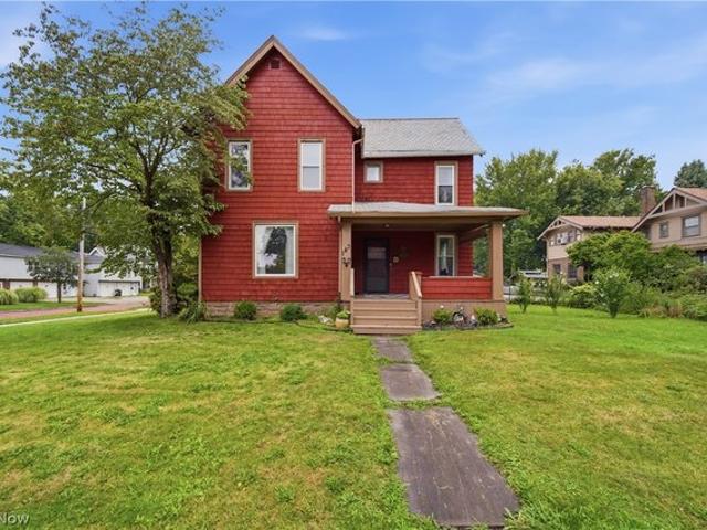 143 E Highland Ave, Ravenna, OH 44266