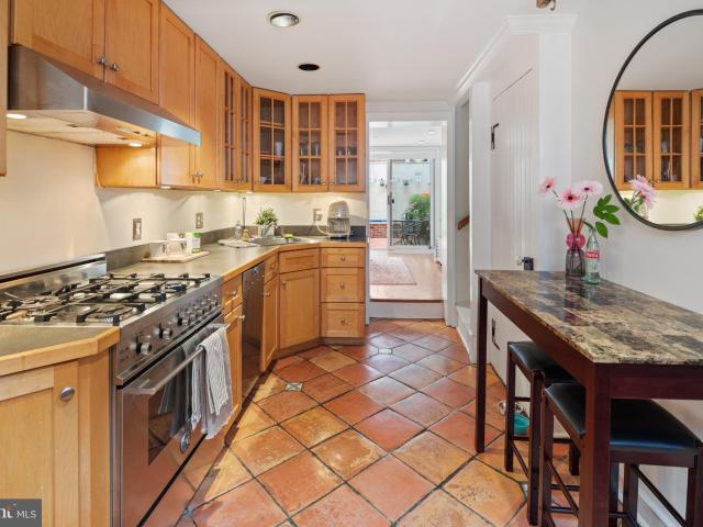 143 Fitzwater St, Philadelphia, PA 19147 | MLS #PAPH2610 | Compass