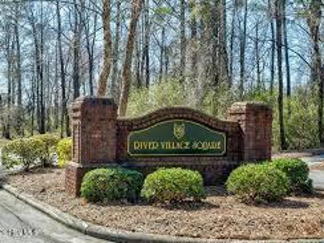 143 Firethorn Circle