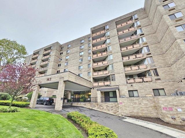 143 Hoyt St Apt 1F, Stamford, CT 06905