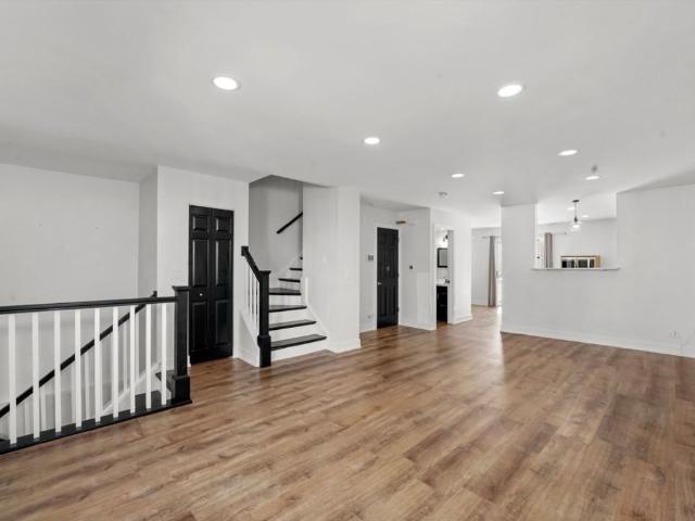 143 Holiday Lane