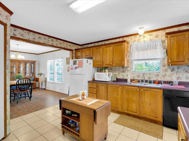 143 Hillcrest Drive