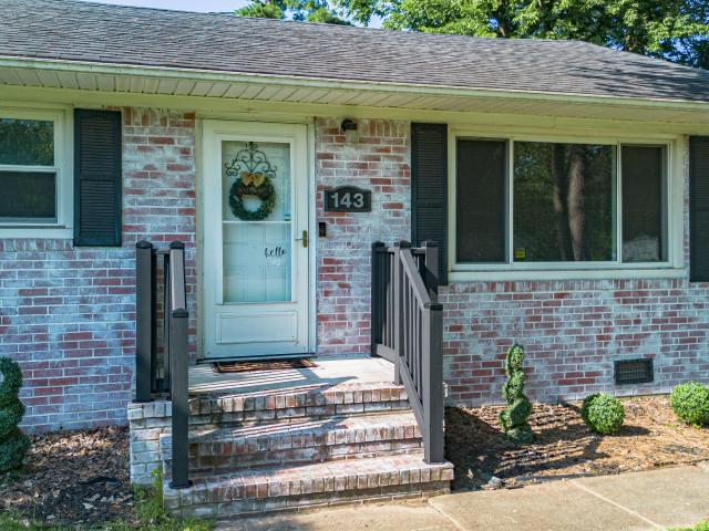 143 Iroquois Drive