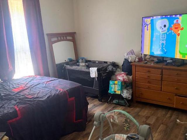 143 Oakland Place
