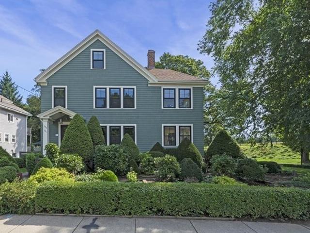 143 Oakley Rd Unit 143, Belmont, MA 02478