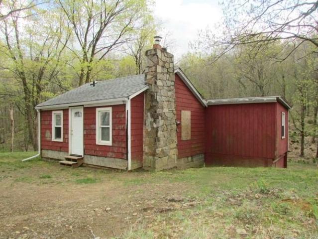 143 Old Kent Rd S, Tolland, CT 06084