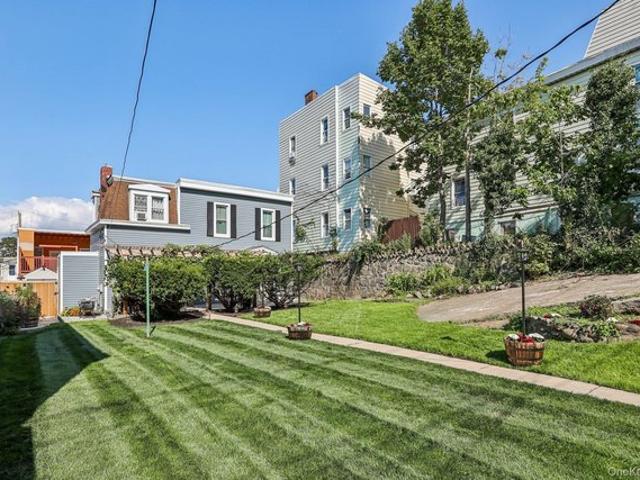 143 Oliver Ave, Yonkers, NY 10701