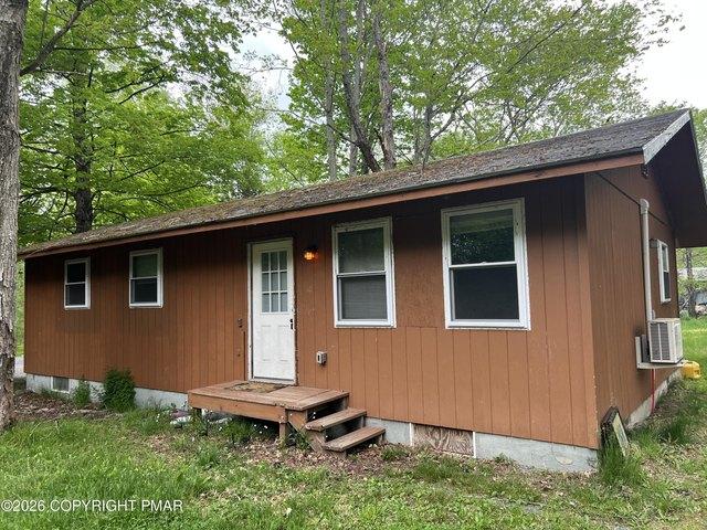 143 Orono Dr, Pocono Lake, PA 18347