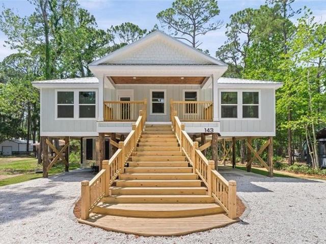 143 Lemoyne Dr, Dauphin Island, AL 36528