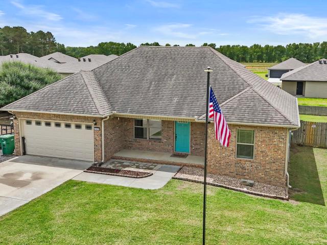 143 Lloyd Henderson Road