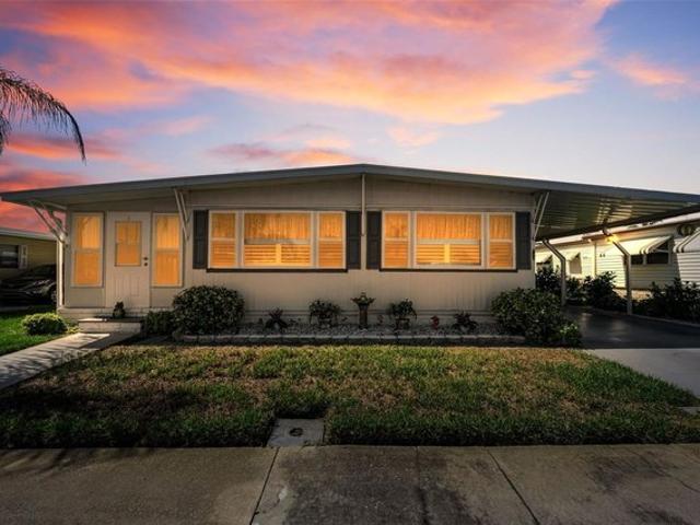 143 Melody Ln, Tarpon Springs, FL 34689