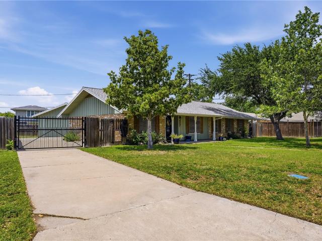 143 N Janin Circle