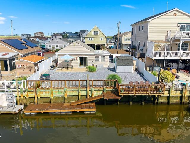 143 N Spinnaker Drive