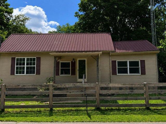 143 Salt River Rd, Danville, KY 40422