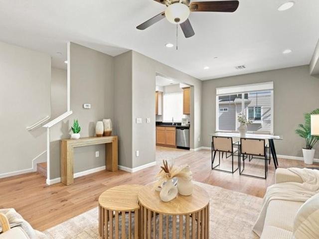 143 Sapphire Ln, Morgan Hill, CA 95037