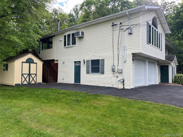 143 Pineview Avenue