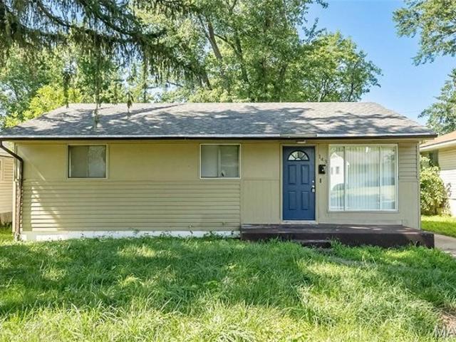 143 Roderick Dr, Saint Louis, MO 63137