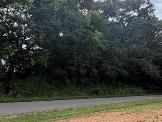 143 Randolph Fridley Rd, Sweetwater, TN 37874