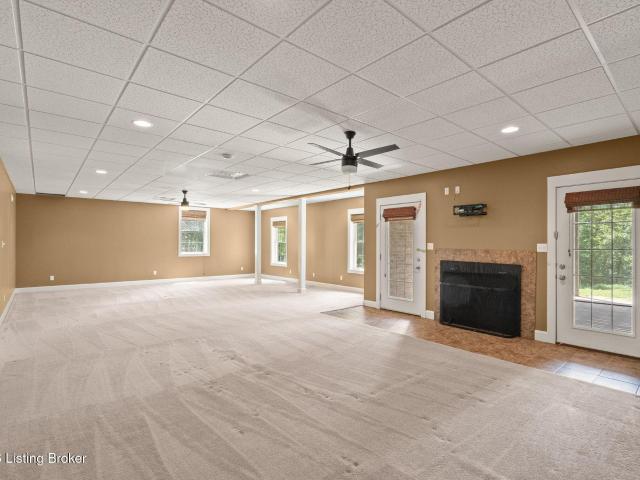 143 Willowbrook Ct