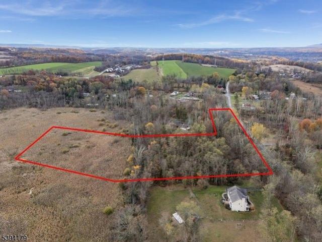 143 Vail Rd, Knowlton, NJ 07832