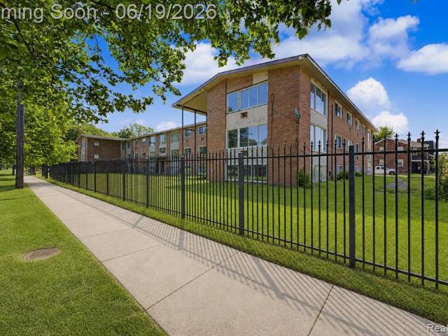 14440 Frankfort Street