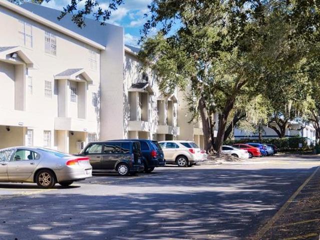 14446 Reuter Strasse Cir #3 Tampa, FL 33613 To Rent in Tampa, Florida
