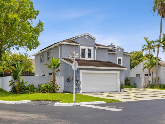 14446 SW 95th Ter, Miami, FL 33186 | MLS #A12004